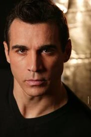 adrian paul