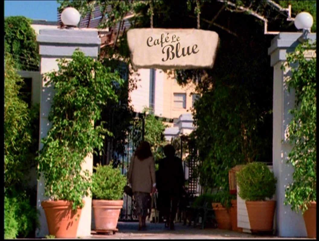 Café Le Blue | Charmed | Fandom