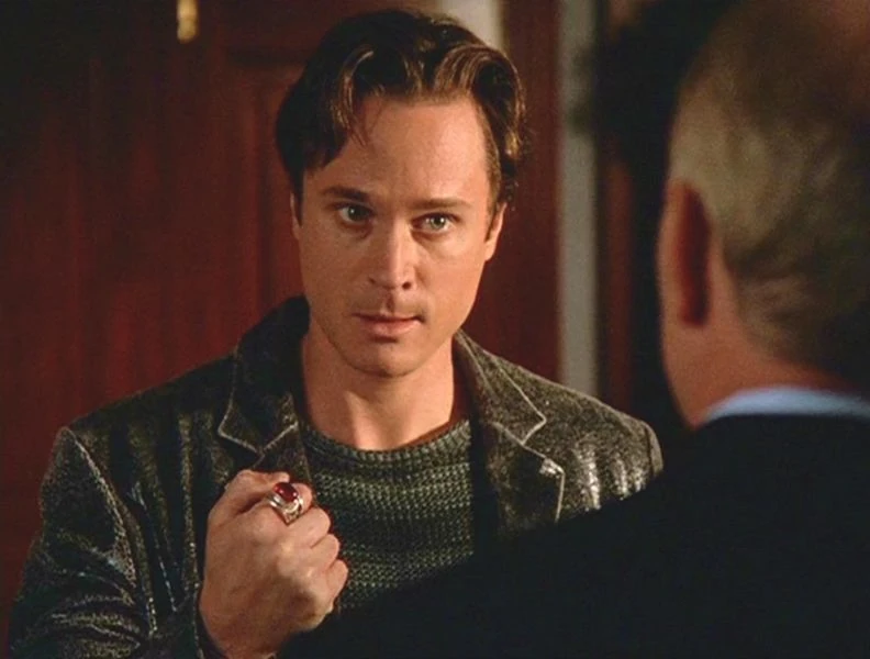 Devlin | Czarodziejki Wiki | Fandom