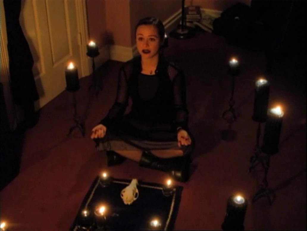 Jackie's Apartment | Charmed | Fandom