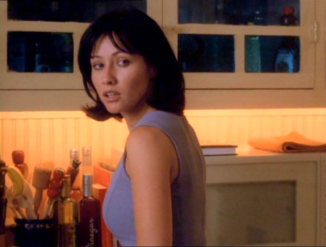 Prue's Hairstyles | Charmed Database Wiki | Fandom