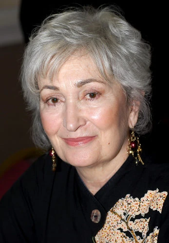 Jennifer Rhodes | The Charmed Legacy Wiki | Fandom