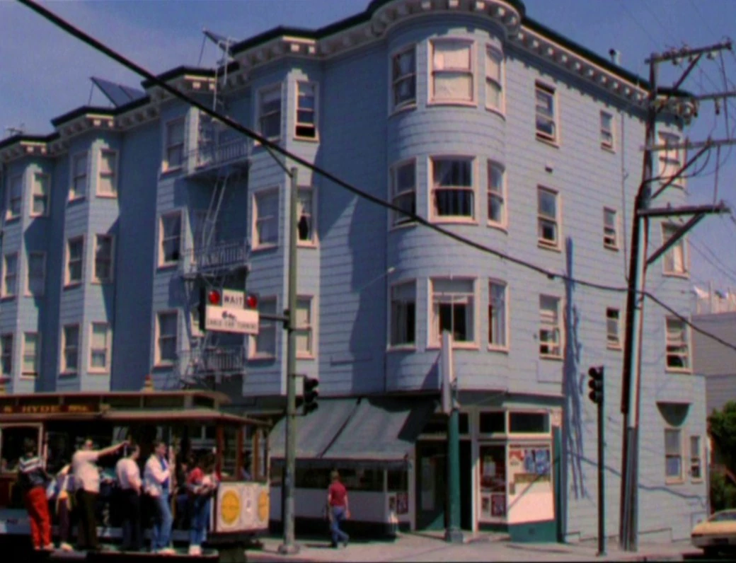 Victor Bennett's Apartment | The Charmed Legacy Wiki | Fandom