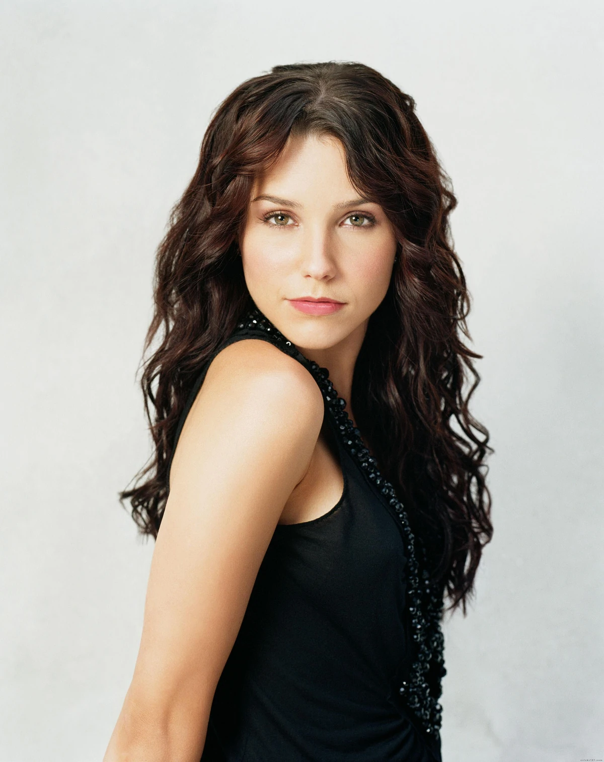 Cassandra Mitchell | Charmed legacy Wiki | Fandom