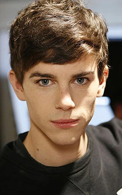 Warren Lucky | Charming Wiki | Fandom