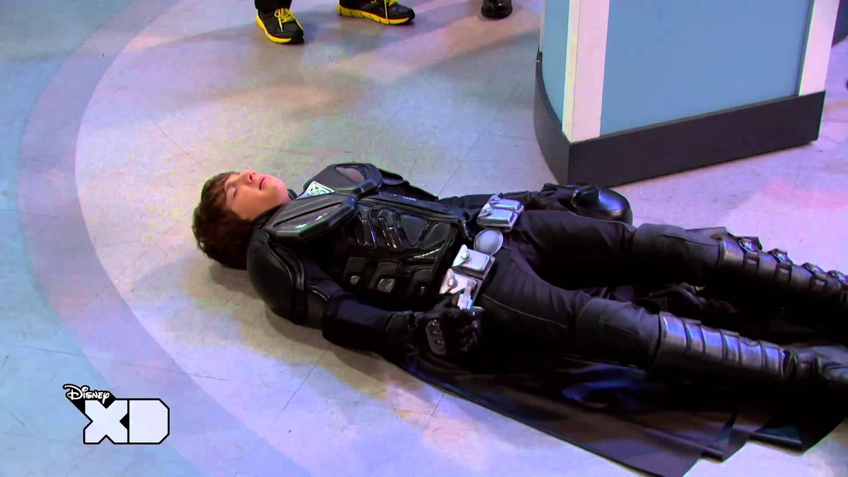 Oliver's Bionic Dilemma | Chase McFly's Elite ANT Force Fanfiction ...