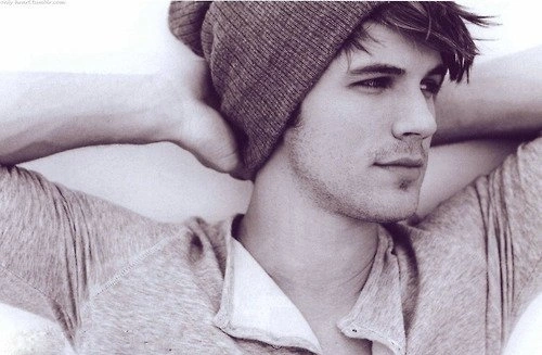 Evan James | HeroesRP Wiki | Fandom