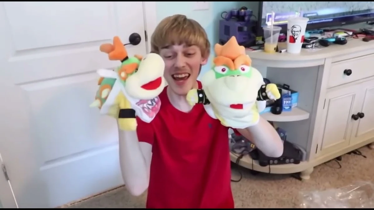 SML February (patreon version) | Chazington Wiki | Fandom