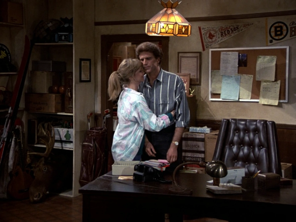 Everyone Imitates Art | Cheers Wiki | Fandom