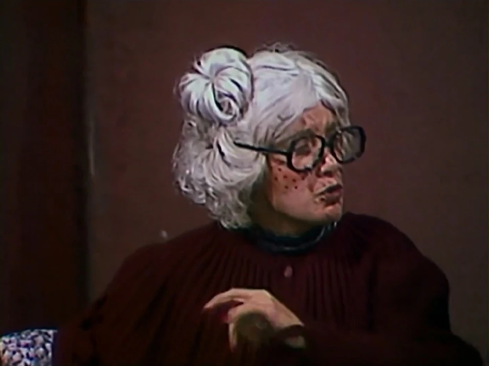 Doña Nieves | Chespiritopedia | Fandom
