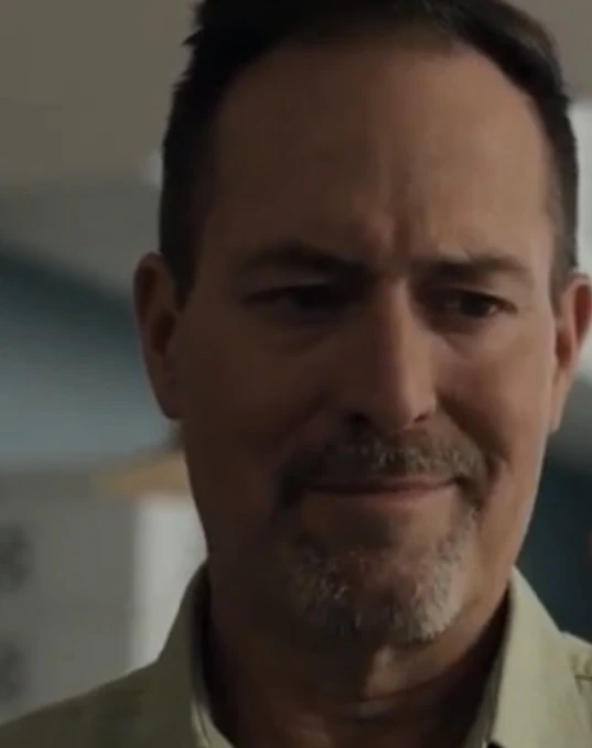 Mr. Mitchell | One Chicago & The FBIs Wiki | Fandom