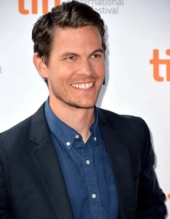 Tom Lipinski | One Chicago & The FBIs Wiki | Fandom