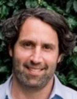 Danny Weiss | One Chicago & The FBIs Wiki | Fandom