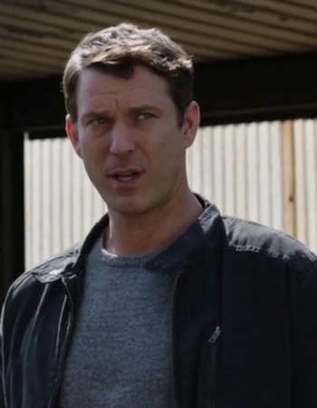 Sean McGrady | One Chicago & The FBIs Wiki | Fandom