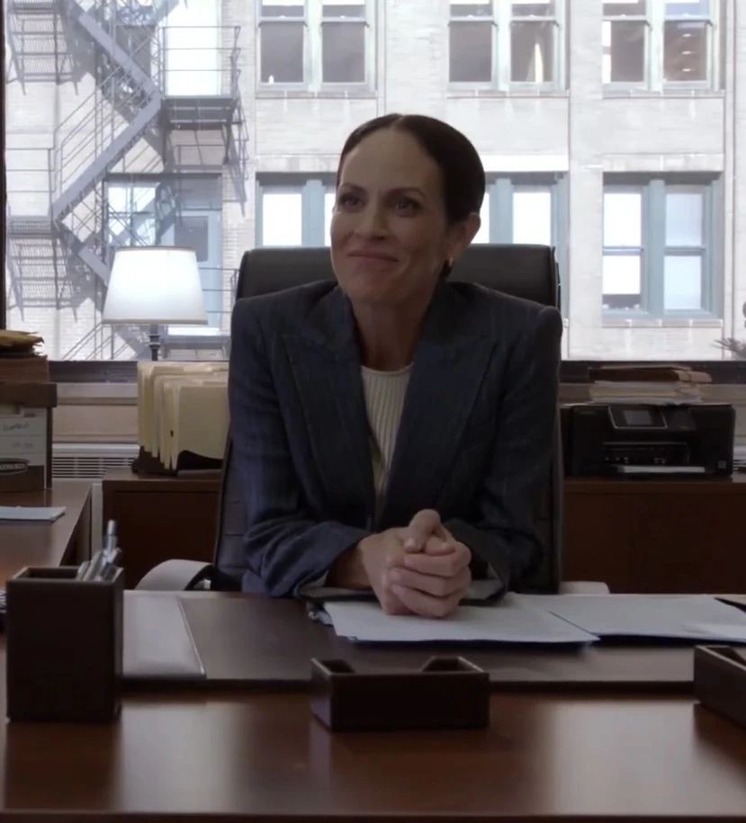 Annette Davis | One Chicago & The FBIs Wiki | Fandom