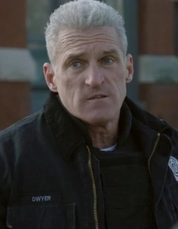 Ray Dwyer | One Chicago & The FBIs Wiki | Fandom