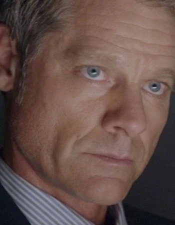 Roger Maddox | One Chicago & The FBIs Wiki | Fandom