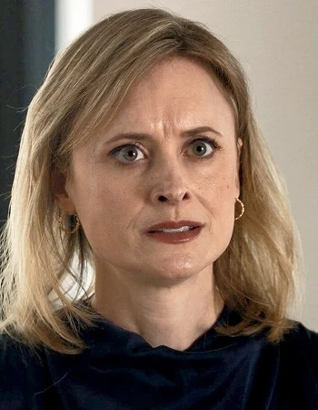 Claire Scott | One Chicago & The FBIs Wiki | Fandom