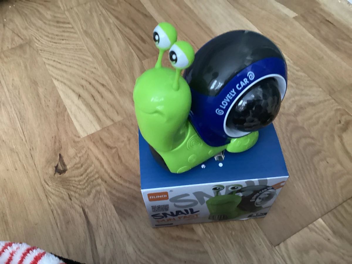 Snail Run Fast | Chinafake Wiki | Fandom