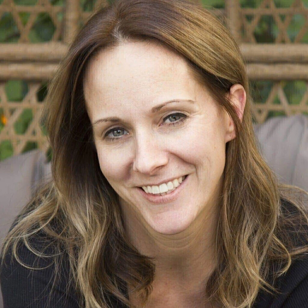 Christine Neumann | Chloe's Closet Wiki | Fandom