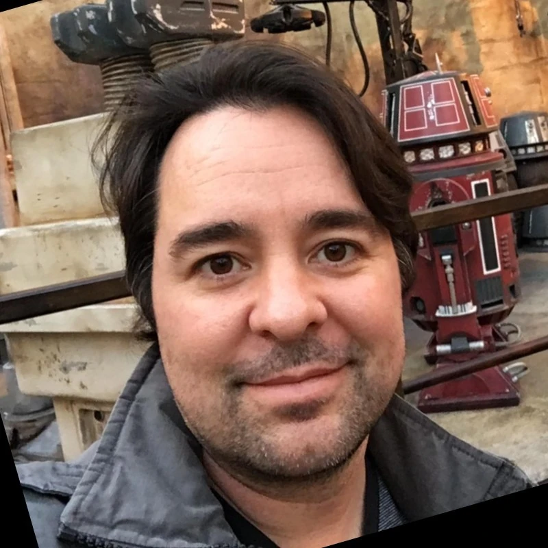 Mark Maxey | Chloe's Closet Wiki | Fandom