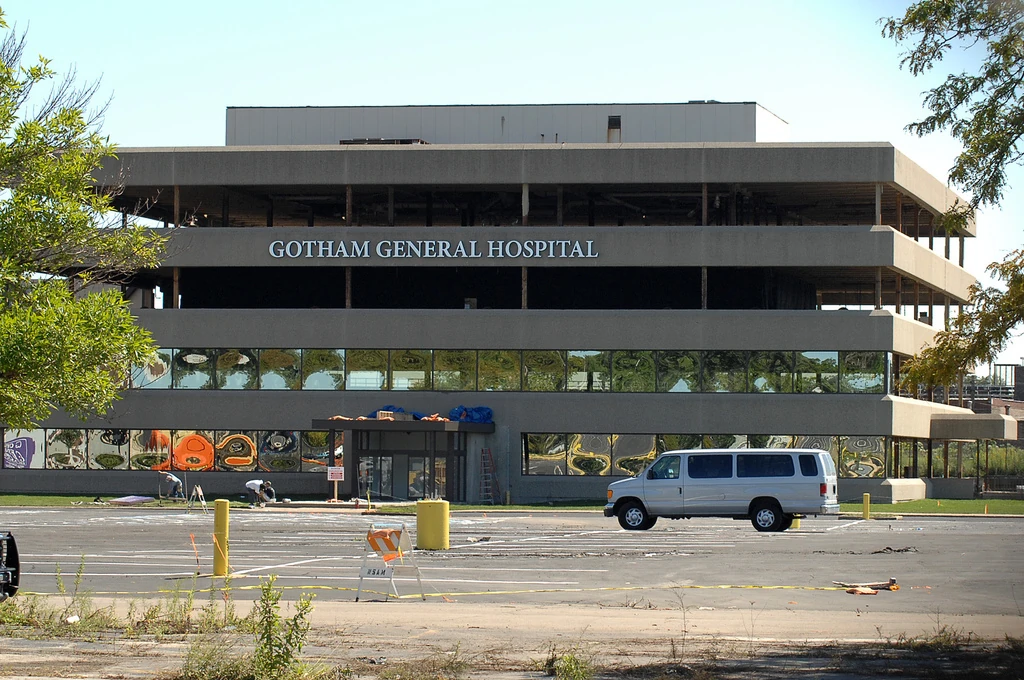 Gotham General Hospital | Christopher Nolan Wiki | Fandom