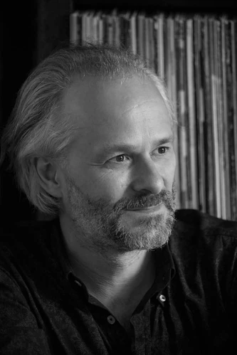 David Julyan | Christopher Nolan Wiki | Fandom