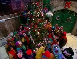 Elmo Saves Christmas | Christmas Specials Wiki | Fandom