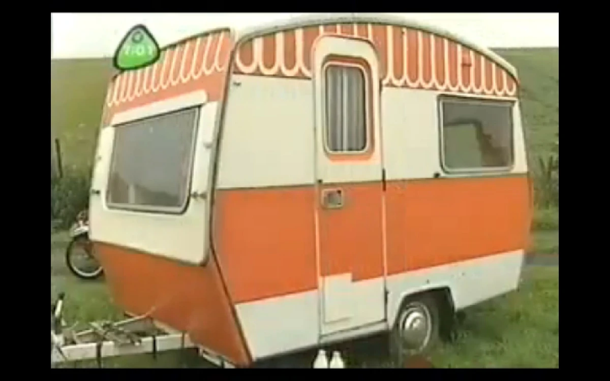 The Chuckle Caravan | Chu-Chu-ChuckleVision Wiki | Fandom