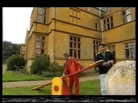 Buzz Off | Chu-Chu-ChuckleVision Wiki | Fandom