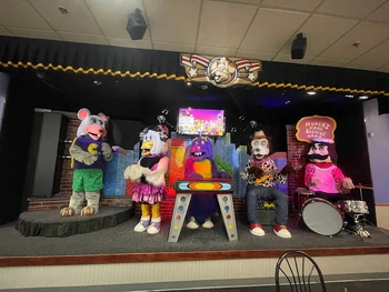 Turntable 1-Stage | Chuck E. Cheese Wiki | Fandom