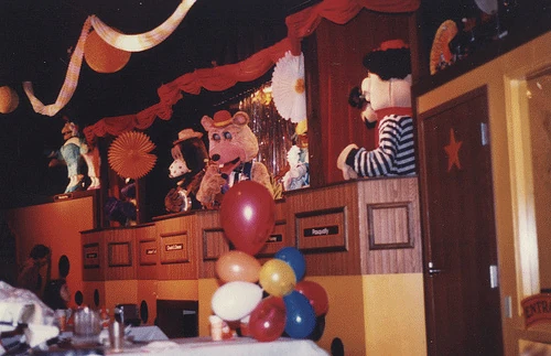 Pizza Time Players | Chuck E. Cheese Wiki | Fandom