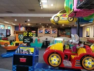 Studio C (1997) 3-Stage | Chuck E. Cheese Wiki | Fandom