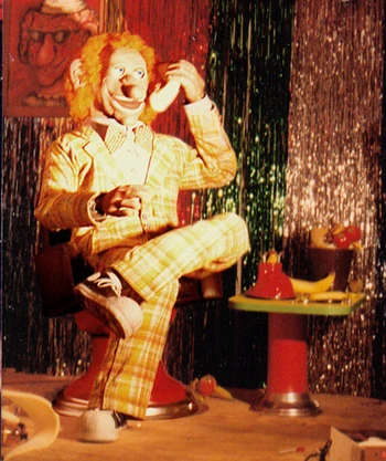 Uncle Klunk | Chuck E. Cheese Wiki | Fandom