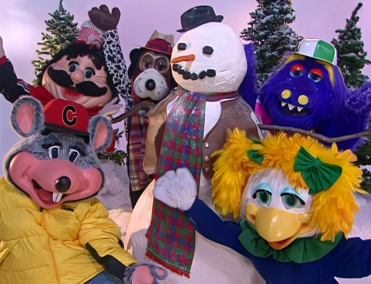 White Christmas | Chuck E. Cheese Wiki | Fandom