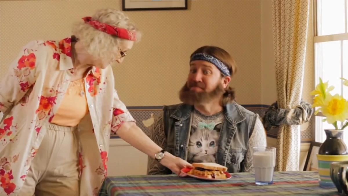 Granny's Rockin' Chair | Chuck E. Cheese Wiki | Fandom