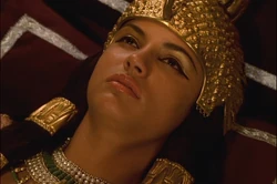 Leonor Varela Cleopatra