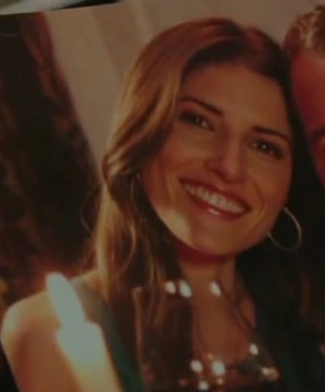 Caren Calderón | Cinemorgue Wiki | Fandom