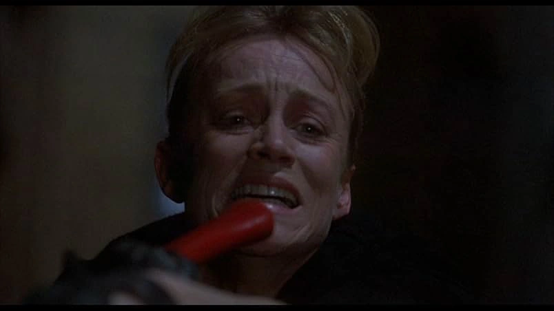 Carrie Snodgress | Cinemorgue Wiki | Fandom