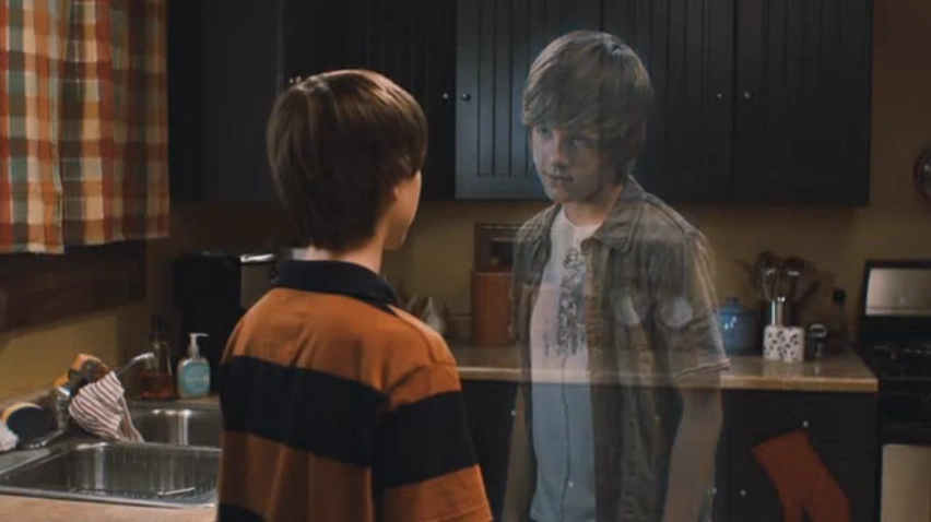 Luke Benward Mostly Ghostly