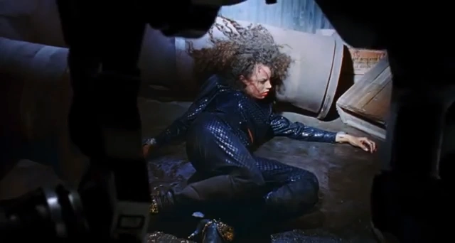 Galyn Görg | Cinemorgue Wiki | Fandom