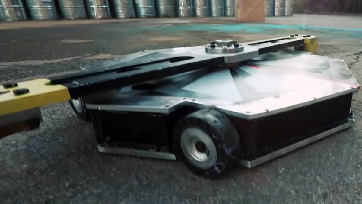 Hurricane | Clash Bots Wiki | Fandom