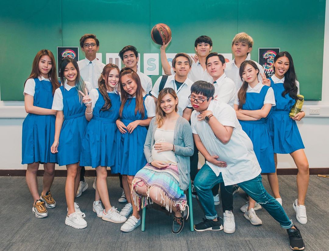 Can U Still Name All These Popular Sg Actors And Actresses In The Photo They Used To Be Famous