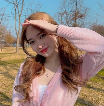 Genevieve Sia | Titan Academy Wiki | Fandom