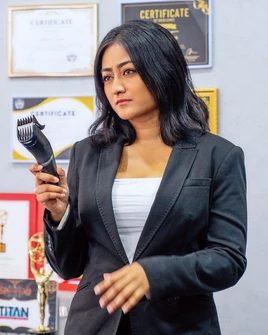 Mrs Regna | Titan Academy Wiki | Fandom