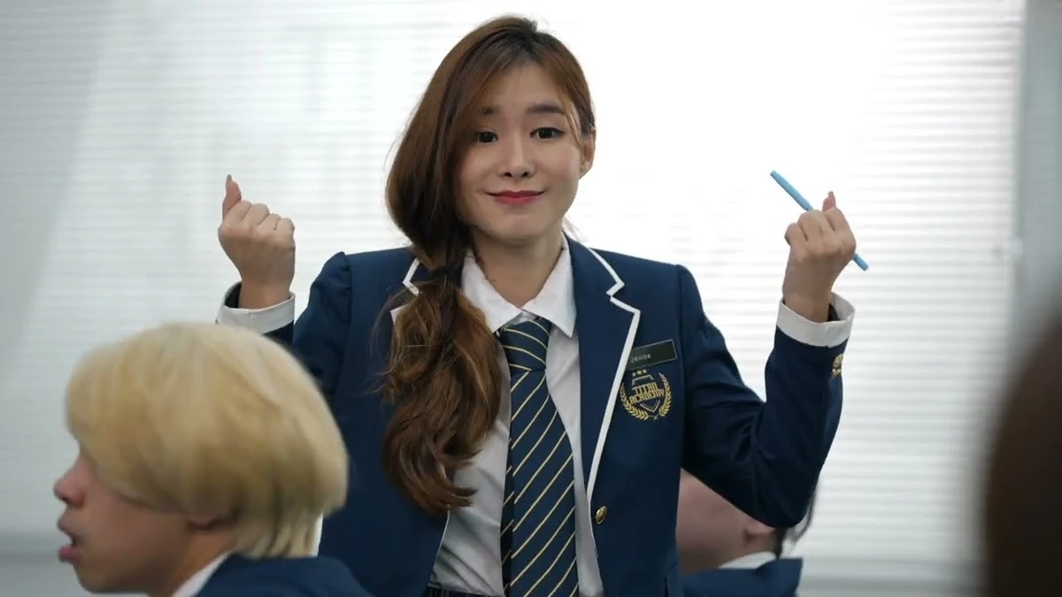 13 Types of Students Taking Notes/Gallery | Titan Academy Wiki | Fandom