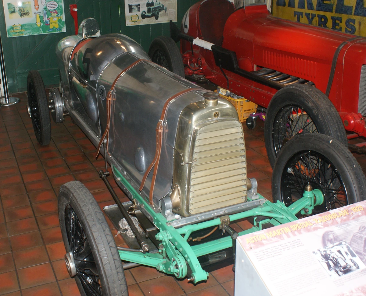 Aston Martin Razor Blade | Classic Cars Wiki | Fandom