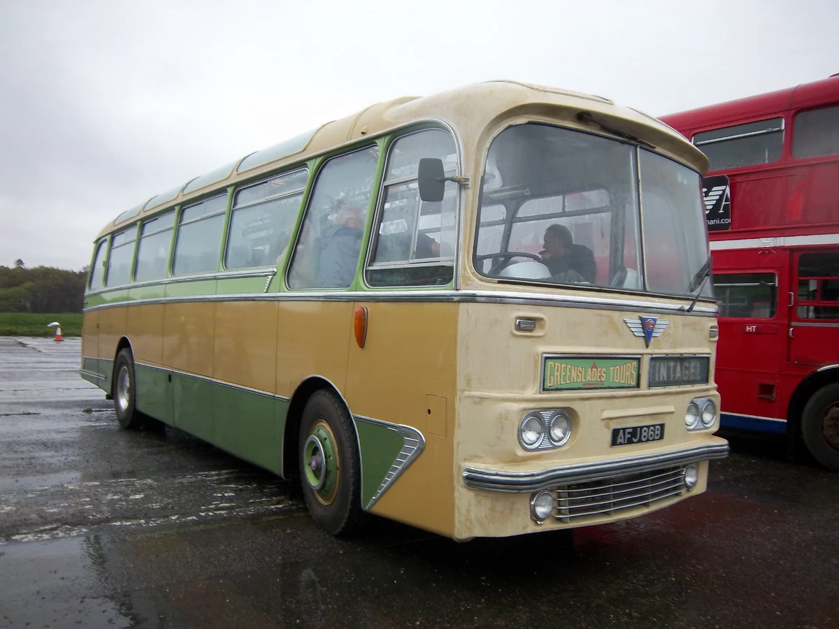 AEC Reliance | Classic Cars Wiki | Fandom