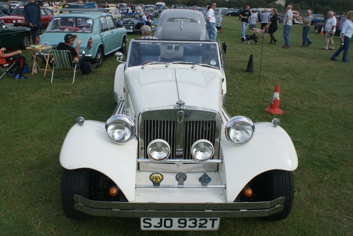 JBA Falcon | Classic Cars Wiki | Fandom