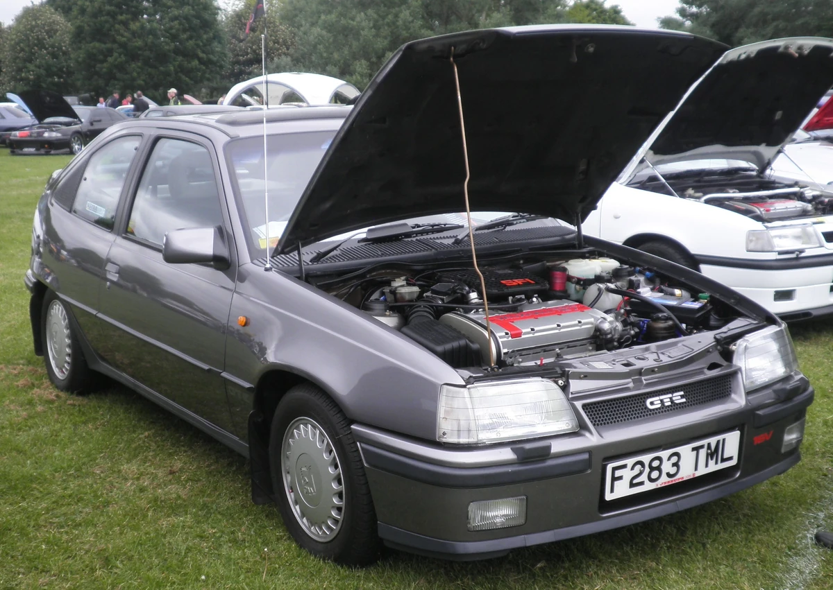 Vauxhall Astra | Classic Cars Wiki | Fandom